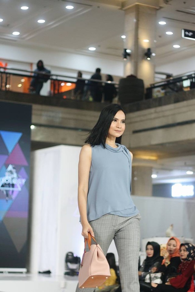 Brand Fashion Jerman Obermain Kini Hadir Online | kumparan.com