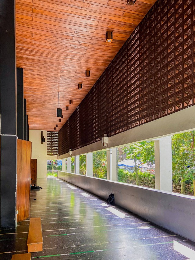 Modernitas Arsitektur Masjid Tanpa Kubah | kumparan.com