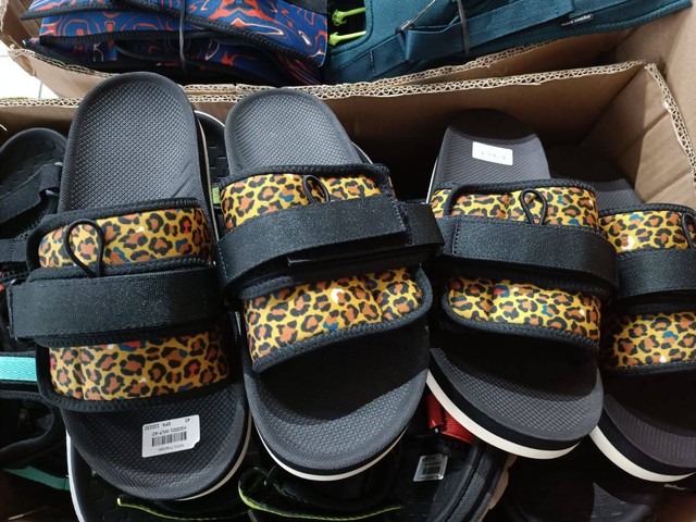 Modal Awal Rp 5 Juta, Sandal Asal Bandung ini Bisa Cuan Rp 1 Miliar ...