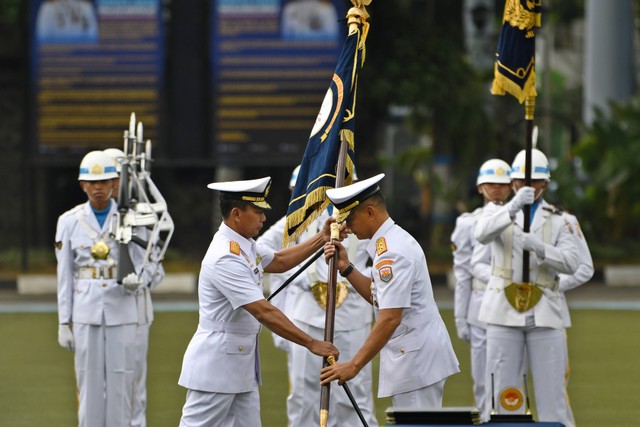 Foto: Upacara Sertijab Pangkoarmada I dan III | kumparan.com