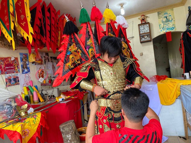 Harga Baju Dewa yang Dipakai Tatung pada Perayaan Cap Go Meh Capai Rp ...