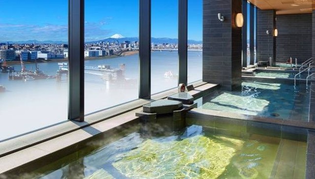 Bandara Haneda Punya Layanan Unik Buat Traveler, Bisa Berendam di Onsen ...