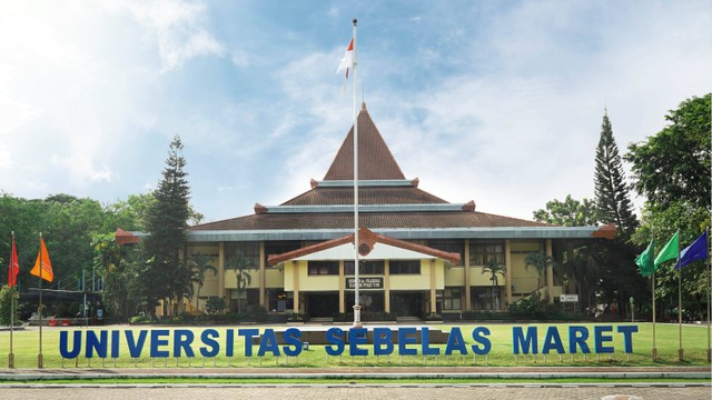 Majelis Wali Amanat Batalkan Pelantikan Rektor UNS | kumparan.com