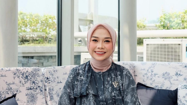 Selebgram Elsya Sandria Laporkan Penipuan Travel Umrah Rp 1,8 M, Pelaku ...