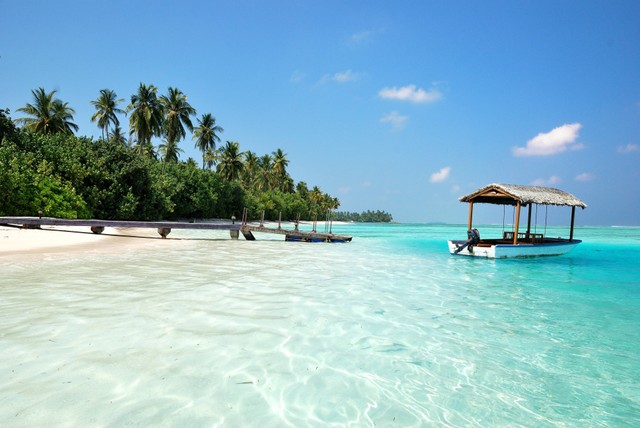 6 Rekomendasi Pantai di Sumatera Utara yang Bagus | kumparan.com