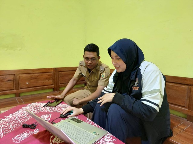 Kafe Literasi dan Ruang Komunitas Digital Untuk Meningkatkan Literasi ...