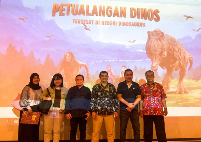 Film Petualangan Dinos Tayang di Auditorium ISC TMII | kumparan.com