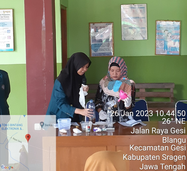 Tidak Langsung Dibuang, Minyak Jelantah Bisa Diolah Menjadi Sabun Cuci Tangan! | kumparan.com