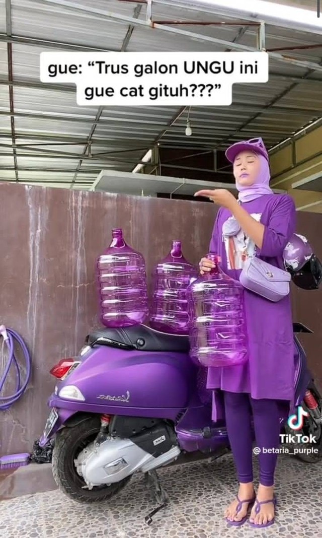 Viral di TikTok Pecinta Warna Ungu: Kol hingga Galon Sewarna | kumparan.com