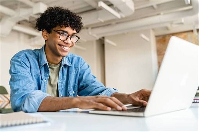Cara Eject Flashdisk dengan Aman dan Runtut di Windows 10 | kumparan.com