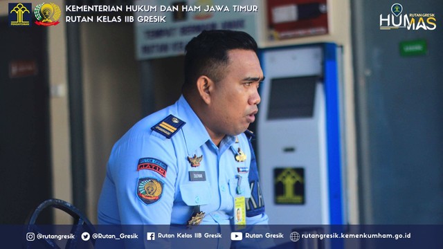 Jaga Lingkungan Demi Keamanan, Ka. KPR Rutan Gresik Beri Himbauan ... Jaga Lingkungan Demi Keamanan, Ka. KPR Rutan Gresik Beri Himbauan ...