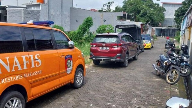 Petaka Pesta Miras Oplosan di Makassar: 2 Pelajar Tewas, 4 Kritis ... Petaka Pesta Miras Oplosan di Makassar: 2 Pelajar Tewas, 4 Kritis ...