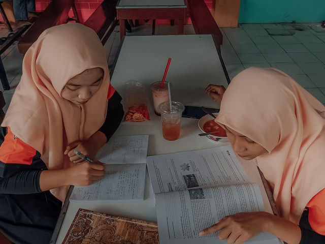 Contoh Soal MAN IC dan Pembahasannya untuk Persiapan Tes | kumparan.com