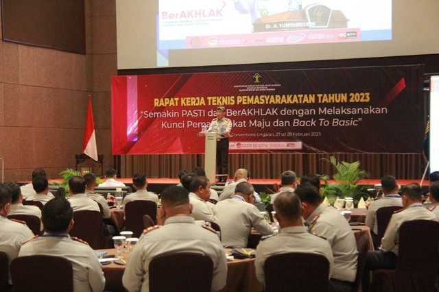 Kakanwil A Yuspahruddin Buka Rakernis Pemasyarakatan | kumparan.com