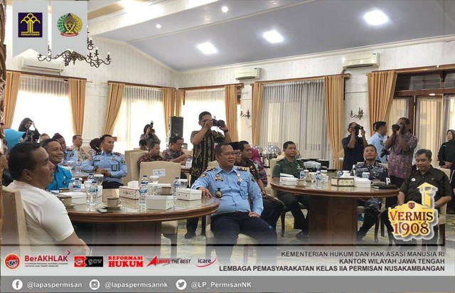 Tandatangani Komitmen P4GN Plt Kalapas Permisan Bersama Forkopimda dan ... Tandatangani Komitmen P4GN Plt Kalapas Permisan Bersama Forkopimda dan ...