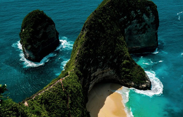 4 Contoh Puisi Alam Indonesia yang Indah | kumparan.com