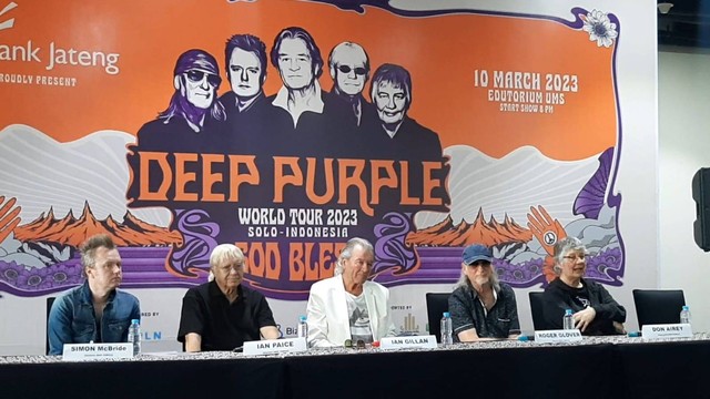 Rhoma Irama Jadi Kejutan di Konser Deep Purple | kumparan.com
