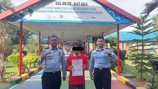 Warga Binaan Lapas Narkotika Karang Intan Peroleh Remisi Nyepi ...
