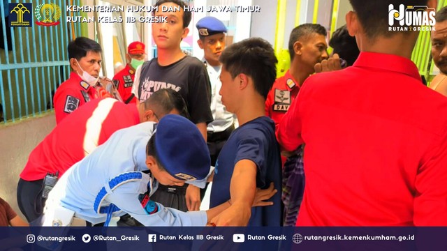 Rutan Gresik Lakukan Razia untuk Menjaga Keamanan dan Kondusifitas ... Rutan Gresik Lakukan Razia untuk Menjaga Keamanan dan Kondusifitas ...