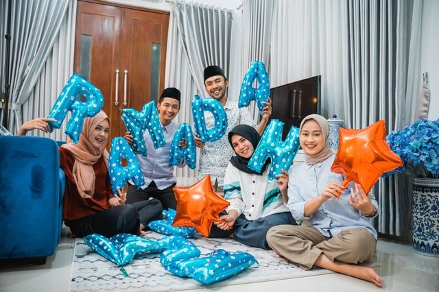 5 Tradisi Unik Jelang Lebaran di Indonesia | kumparan.com