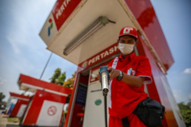 Pertamina: Permintaan BBM Melonjak 43 Persen saat Puncak Arus Mudik 2023 | kumparan.com
