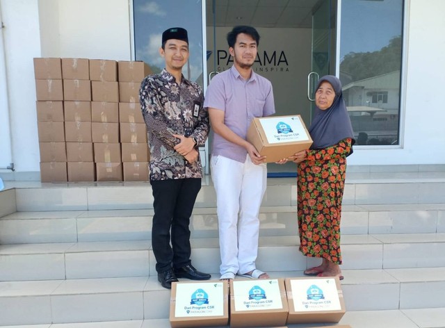 Paragon Corp Salurkan Dana CSR Melalui Dompet Dhuafa Lampung | kumparan.com
