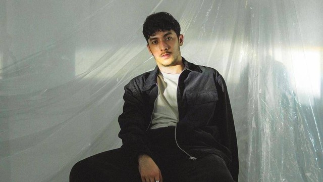 Aziz Hedra Senang Lagu Somebody's Pleasure Viral di ASEAN | kumparan.com