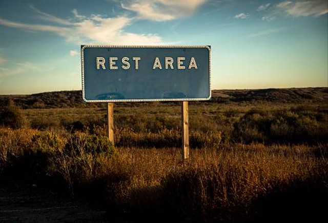 Mengenal Rest Area 229 Tol Kanci Pejagan dan Fasilitasnya | kumparan.com