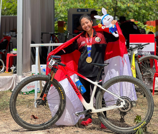 Sayu Bella Sukma Dewi Sumbang 2 Emas untuk Indonesia di SEA Games | kumparan.com