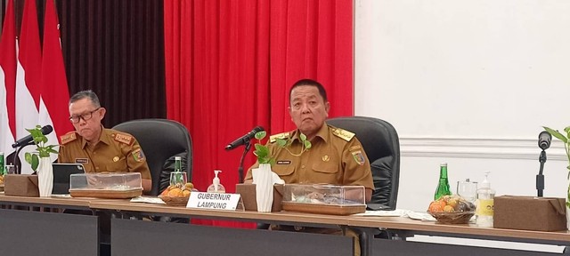 Gubernur Lampung Beberkan Alasan Reihana 14 Tahun Jabat Kadinkes Lampung | kumparan.com