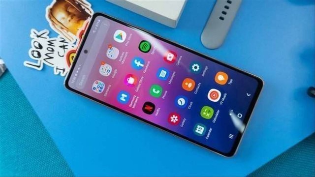Cara Layar Belah Samsung agar Dapat Menjalankan Dua Aplikasi | kumparan.com