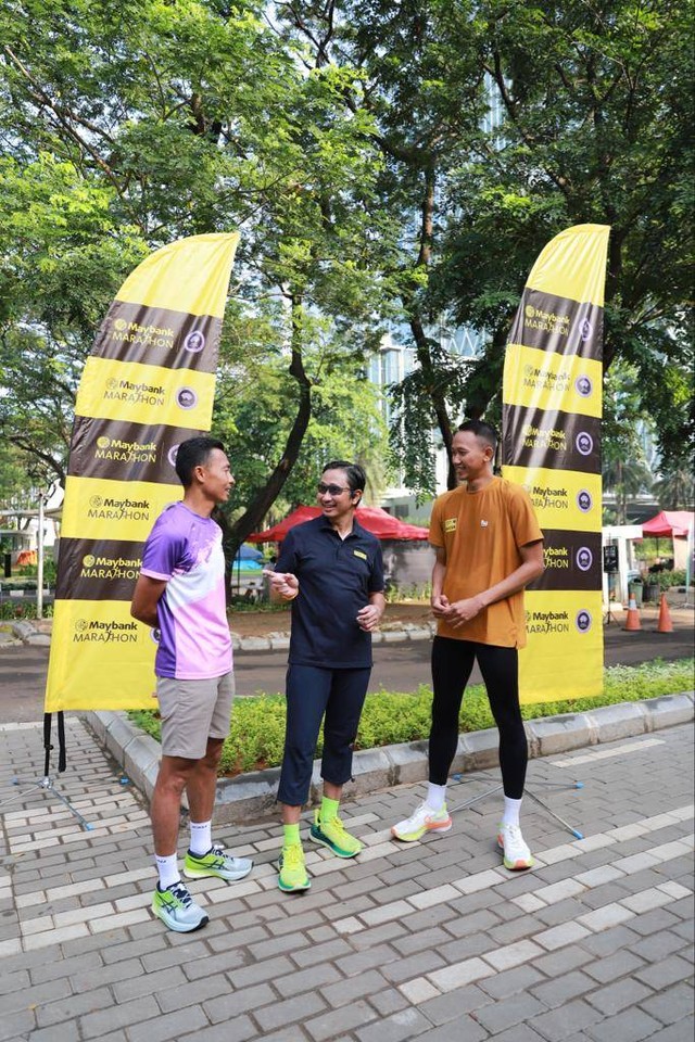 Road to Maybank Marathon 2023 Digelar di SCBD, Pemanasan Sebelum Event di Bali | kumparan.com
