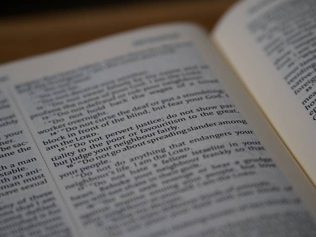 Definisi, Antonim, dan Sinonim Masygul dalam KBBI | kumparan.com