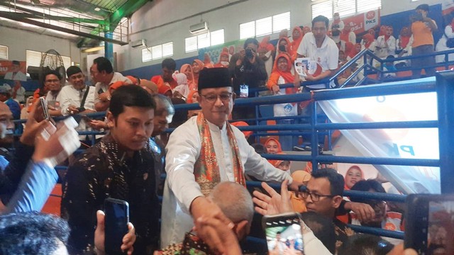 Anies Ungkit Kemenangan di DKI saat Hadiri Acara PKS: Mari Buktikan Lagi di 2024 | kumparan.com