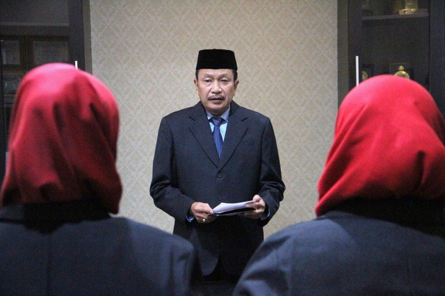 Kadivyankumham Jateng Lantik & Ingatkan Notaris Pengganti tentang Kode ...