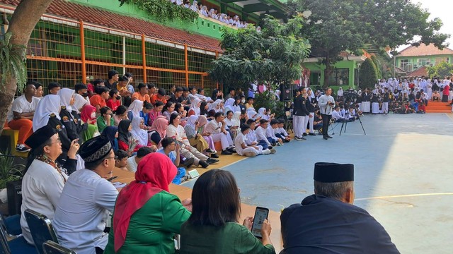 Melihat MPLS di SMAN 28 Jakarta: Tak Ada Pelonco dan Nametag Aneh ...