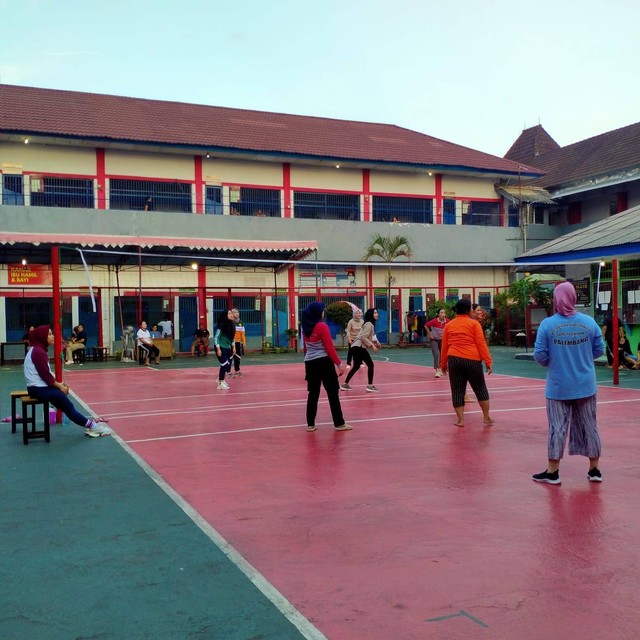 Turnamen Volly Putri, Pegawai LPP Palembang Kemenkumham Sumsel Semangat ... Turnamen Volly Putri, Pegawai LPP Palembang Kemenkumham Sumsel Semangat ...