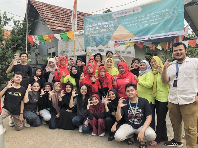 Kembangkan Potensi Desa, Tim PPKO Himasilkan IPB Ajarkan Pembuatan ...