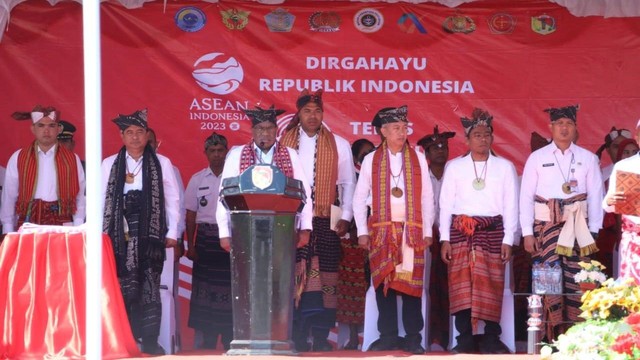 Wamendagri Pimpin Upacara HUT Ke-78 RI di Perbatasan RI-Timor Leste ...