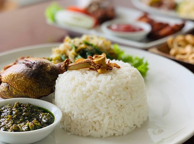 5 Kuliner di Jakarta Timur yang Enak dan Hits | kumparan.com