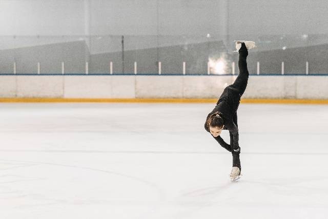 4 Tempat Ice Skating Terbesar di Indonesia untuk Liburan Seru ...