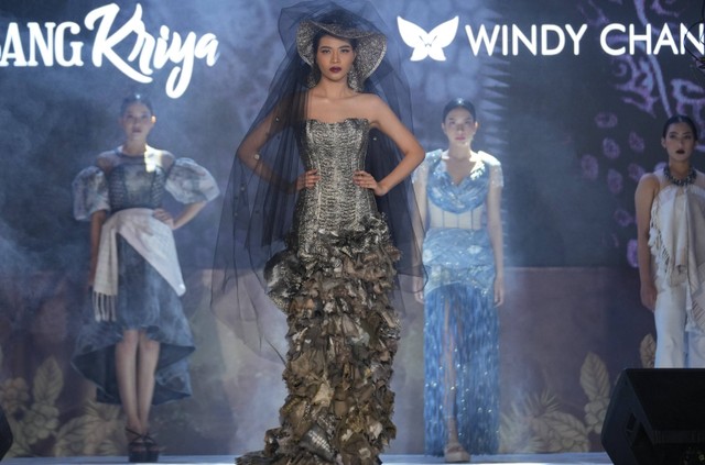 Bawa Konsep Eco Fashion, Humbang Kriya Tampil di Lake Toba Fashion Week ... Bawa Konsep Eco Fashion, Humbang Kriya Tampil di Lake Toba Fashion Week ...