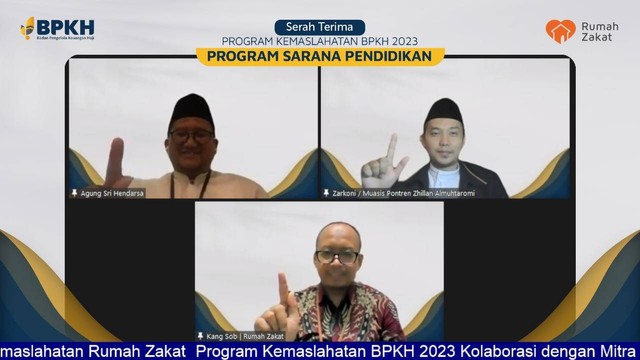 BPKH Salurkan bantuan Fasilitas Sekolah Pondok Pesantren Melalui Rumah Zakat | kumparan.com
