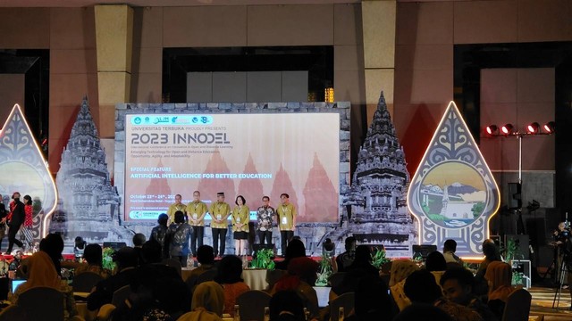 UT Ajak Masyarakat Optimalkan AI untuk Pendidikan | kumparan.com