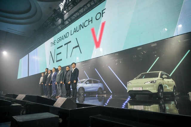 Mobil Listrik Neta V Resmi Mengaspal di Indonesia, Harga Rp 379 Juta ...