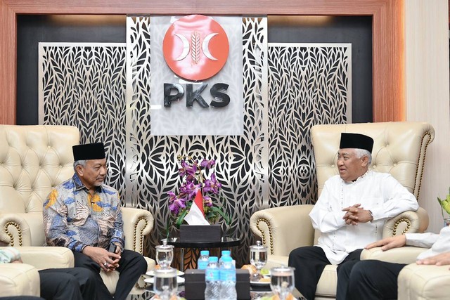 Din Syamsuddin Temui Ahmad Syaikhu, Nyatakan Dukung AMIN Lewat PKS | kumparan.com