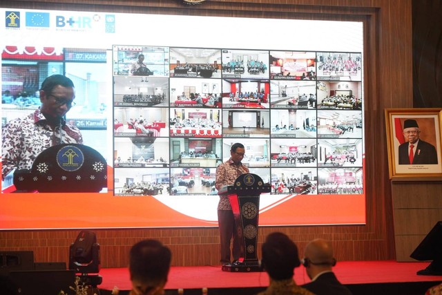 Pemerintah Luncurkan Perpres Tentang Stranas Bisnis dan HAM | kumparan.com