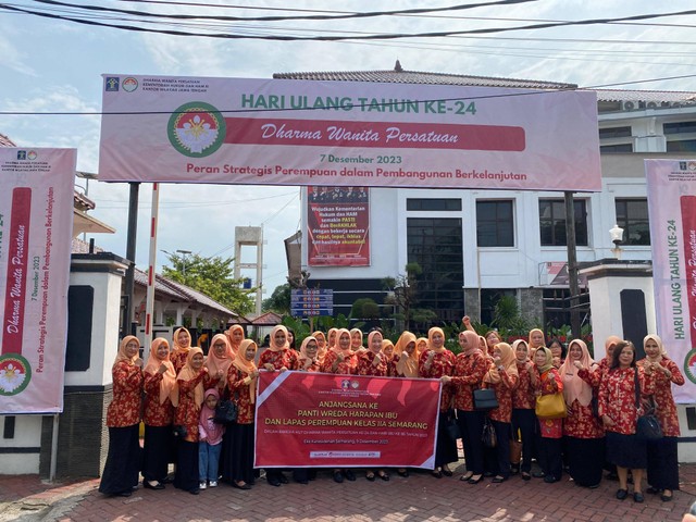DWP Lapas Terbuka Kendal Ikut Peringati HUT Dharma Wanita Persatuan ke ... DWP Lapas Terbuka Kendal Ikut Peringati HUT Dharma Wanita Persatuan ke ...