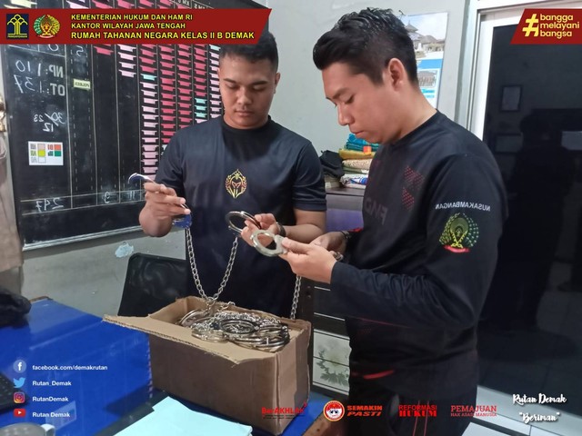 Serah Terima Borgol Baru: Rutan Demak Perkuat Langkah Keamanan | kumparan.com