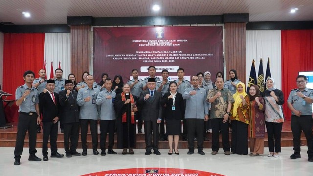 Kakanwil Marasidin Lantik Anggota Pengganti Antar Waktu Majelis Pengawas Daerah | kumparan.com